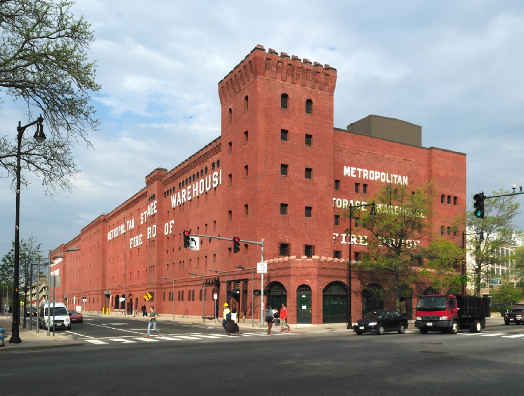 Massachusetts Institute of Technology - Altieri